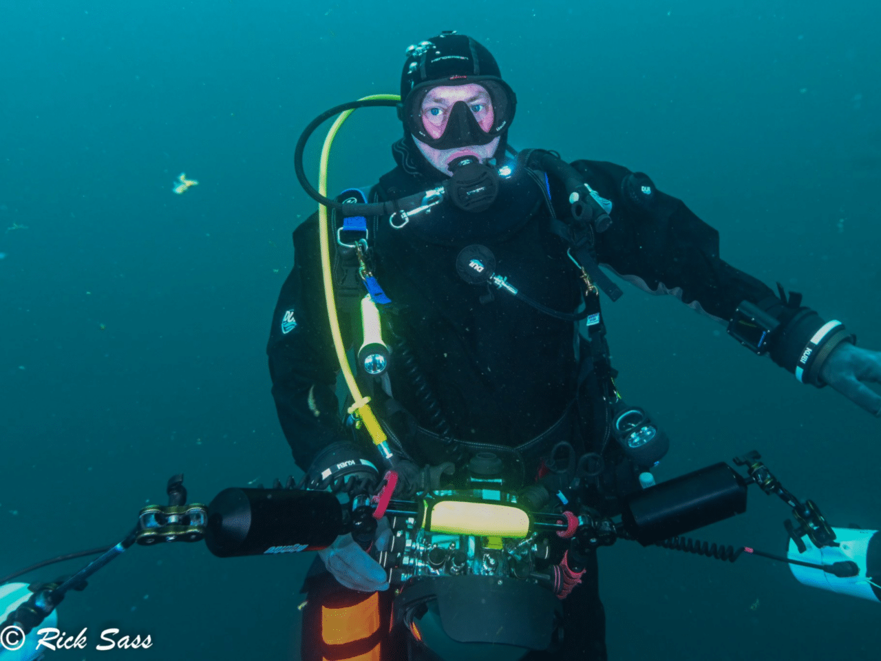 Great Lakes Scuba Diving Trips | Diventures