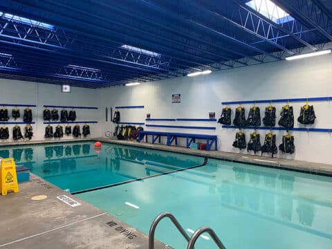 Diventures in Marietta, GA | Swim Lessons and Scuba Classes